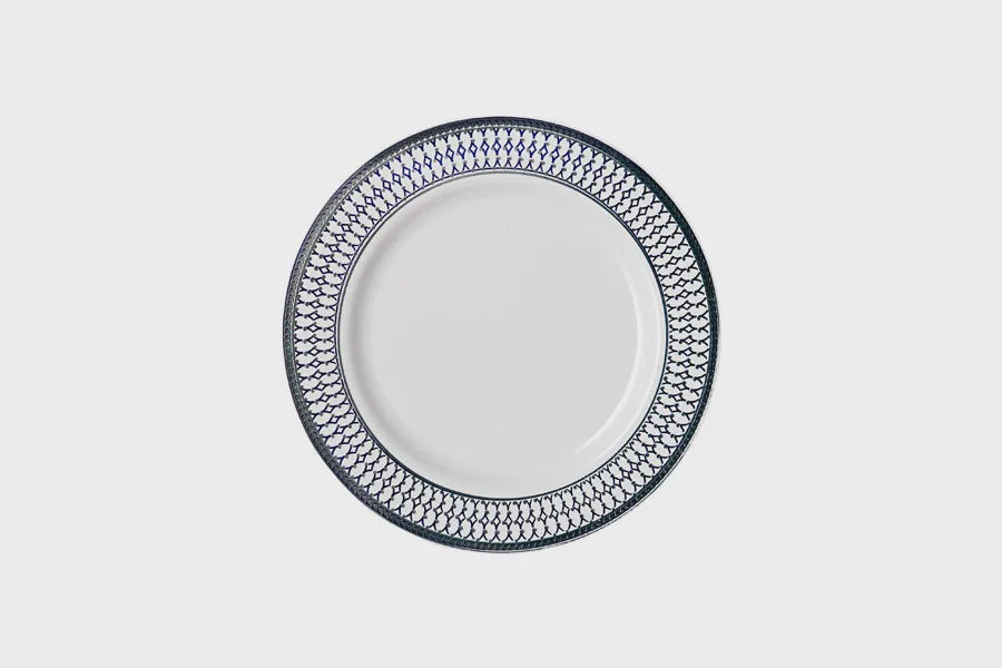 190mm Heavy Duty Lunch Plate With Silver Blue Trim